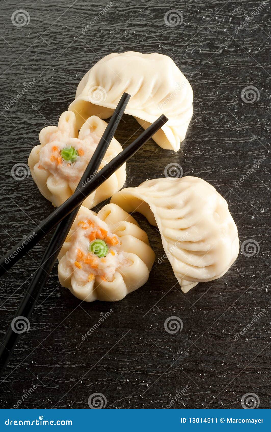 Mix of dimsum stock image. Image of lunch, chinese, chive - 13014511