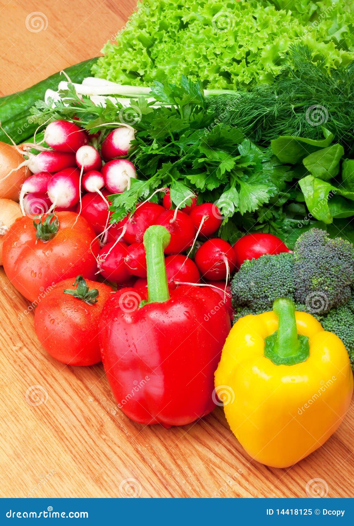 Mix of fresh vegetables stock image. Image of radishes - 14418125