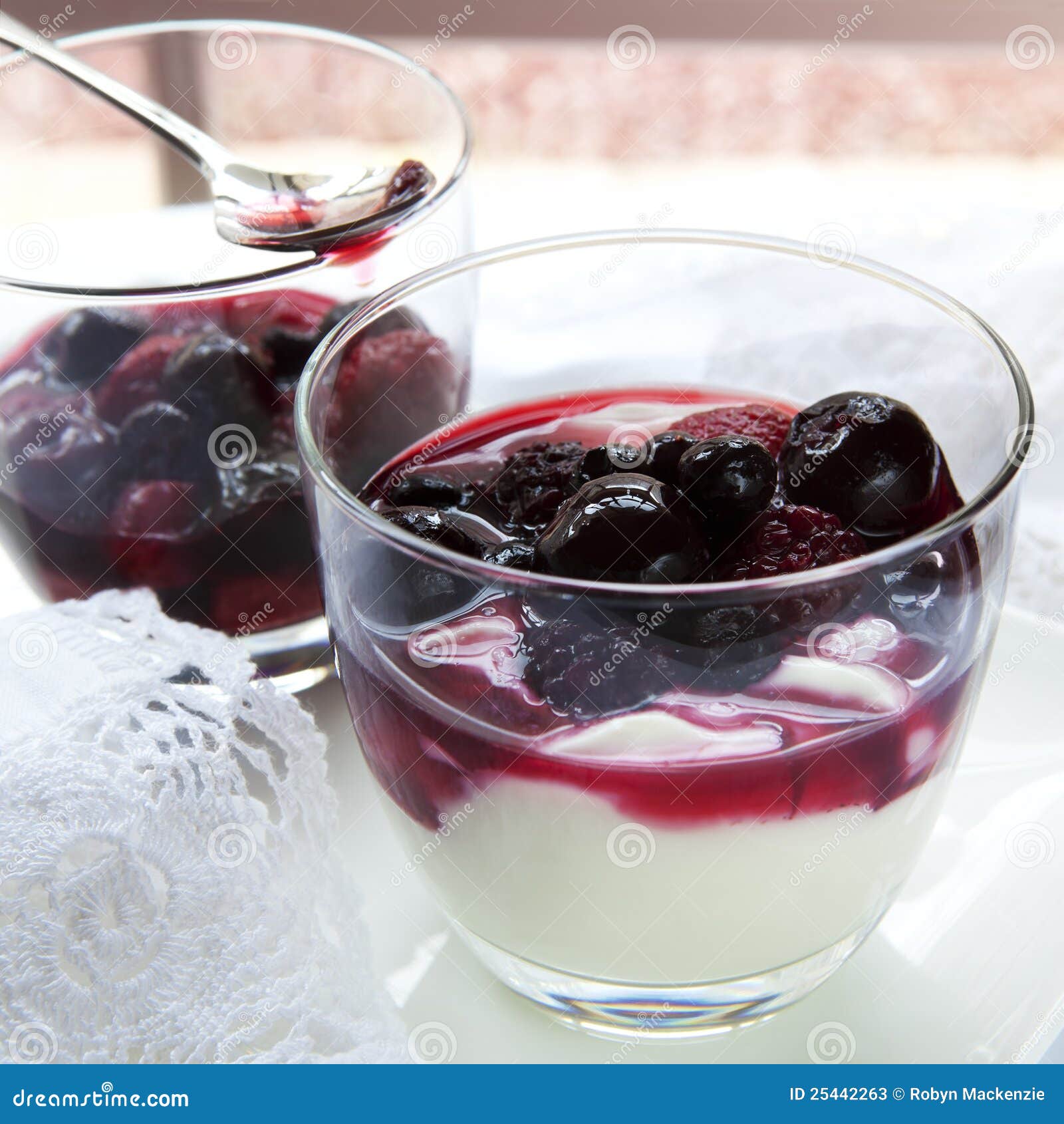 Mixed Berries with Yogurt stock image. Image of breakfast - 25442263