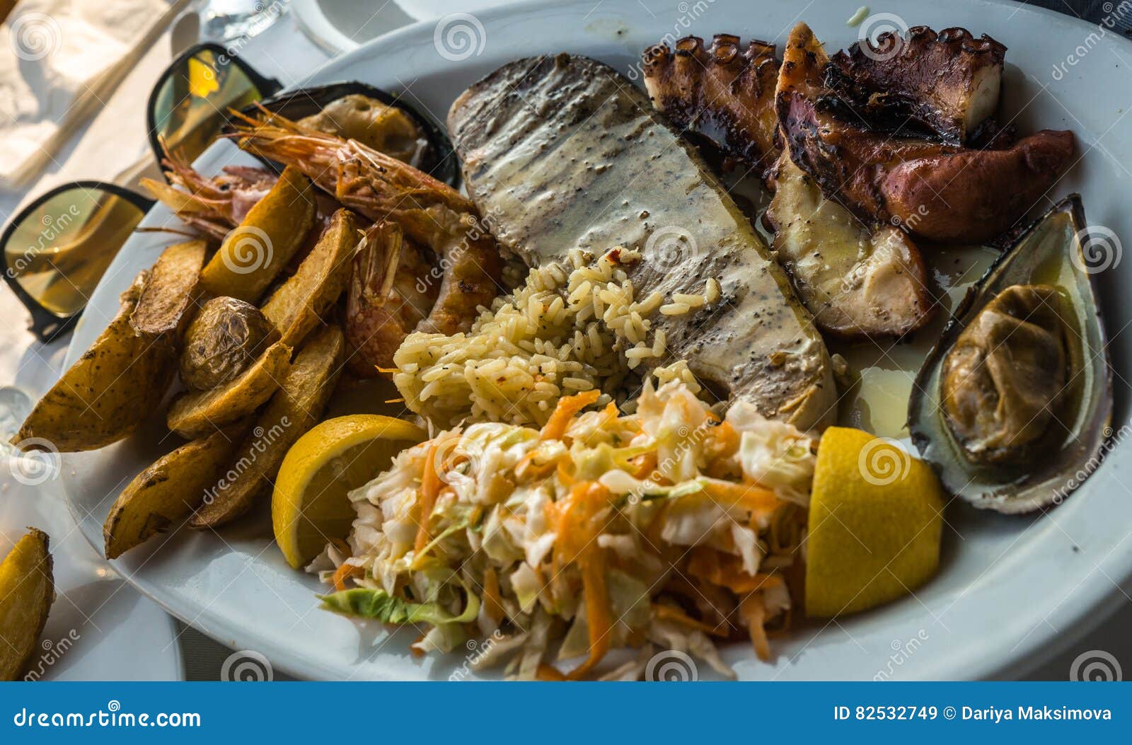 Mixed Dish of Fish and Seafood on Oval Plate Stock Image - Image of ...