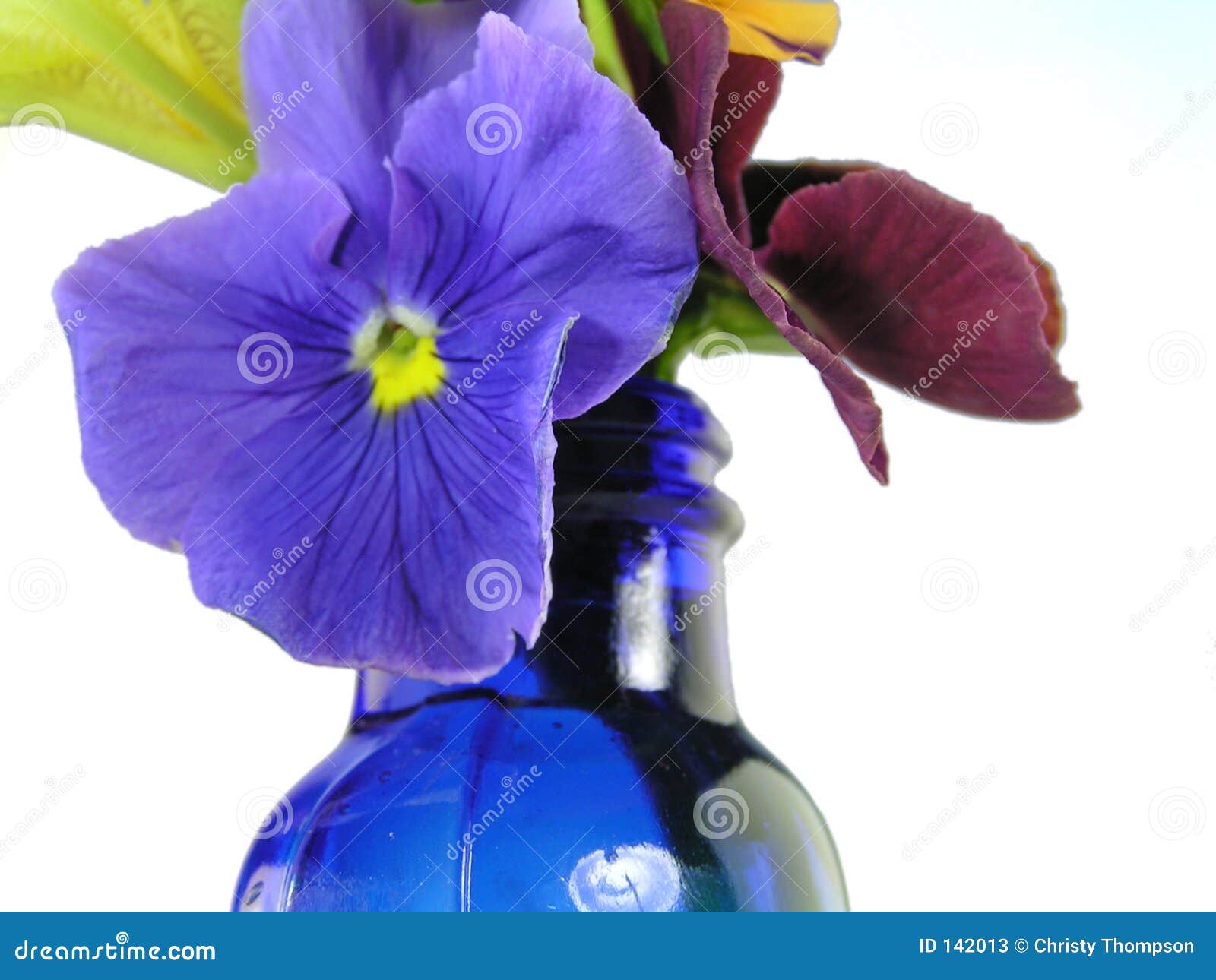 Mixed flowers in blue vase stock image. Image of blue, yellow - 142013