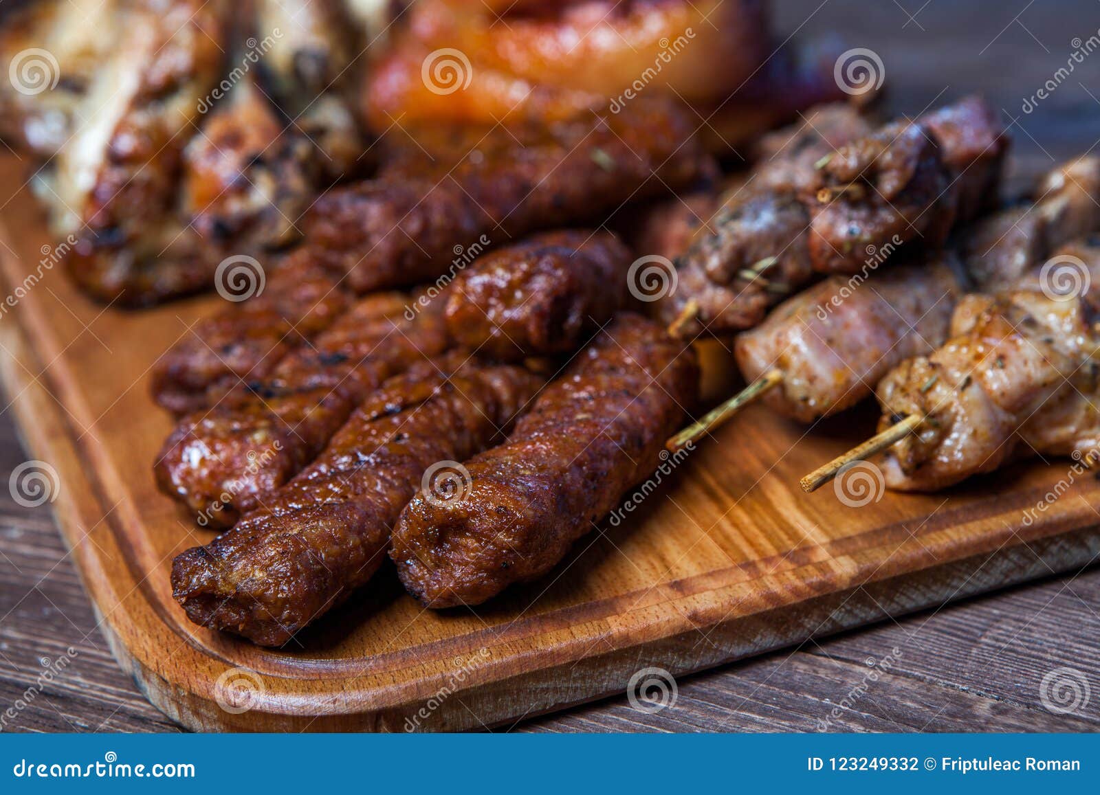 Mixed Grilled Meat Platter. Assorted Delicious Grilled Meat Stock Photo ...