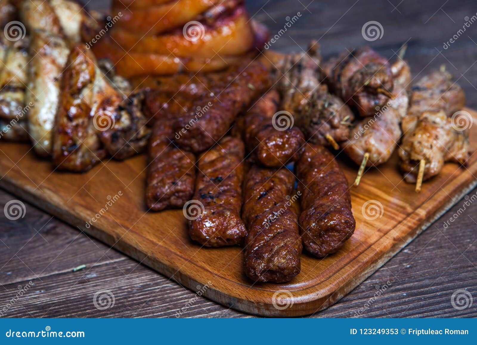 Mixed Grilled Meat Platter. Assorted Delicious Grilled Meat Stock Image ...