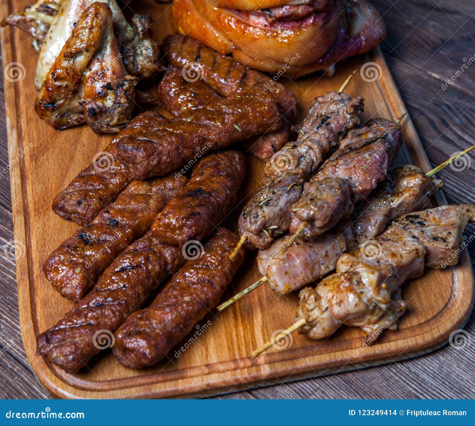 Mixed Grilled Meat Platter. Assorted Delicious Grilled Meat Stock Photo ...