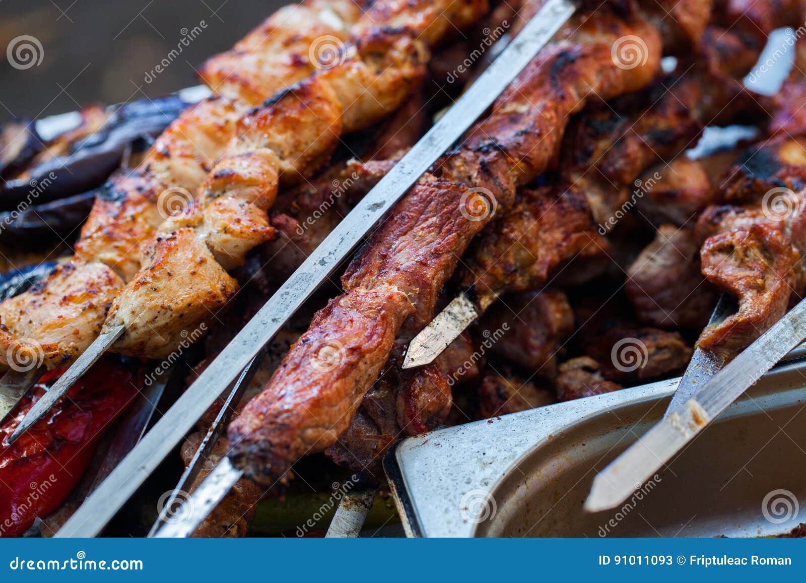 Mixed Grilled Meat Platter. Assorted Delicious Grilled Meat Stock Image ...