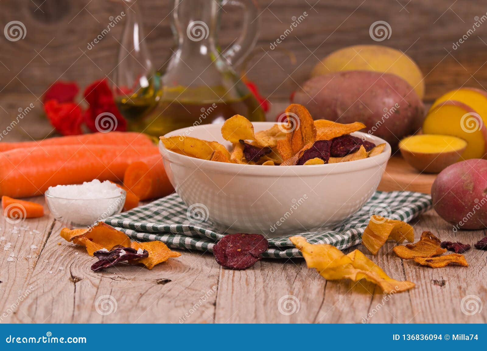 Mixed vegetable crisps. stock photo. Image of cuisine - 136836094