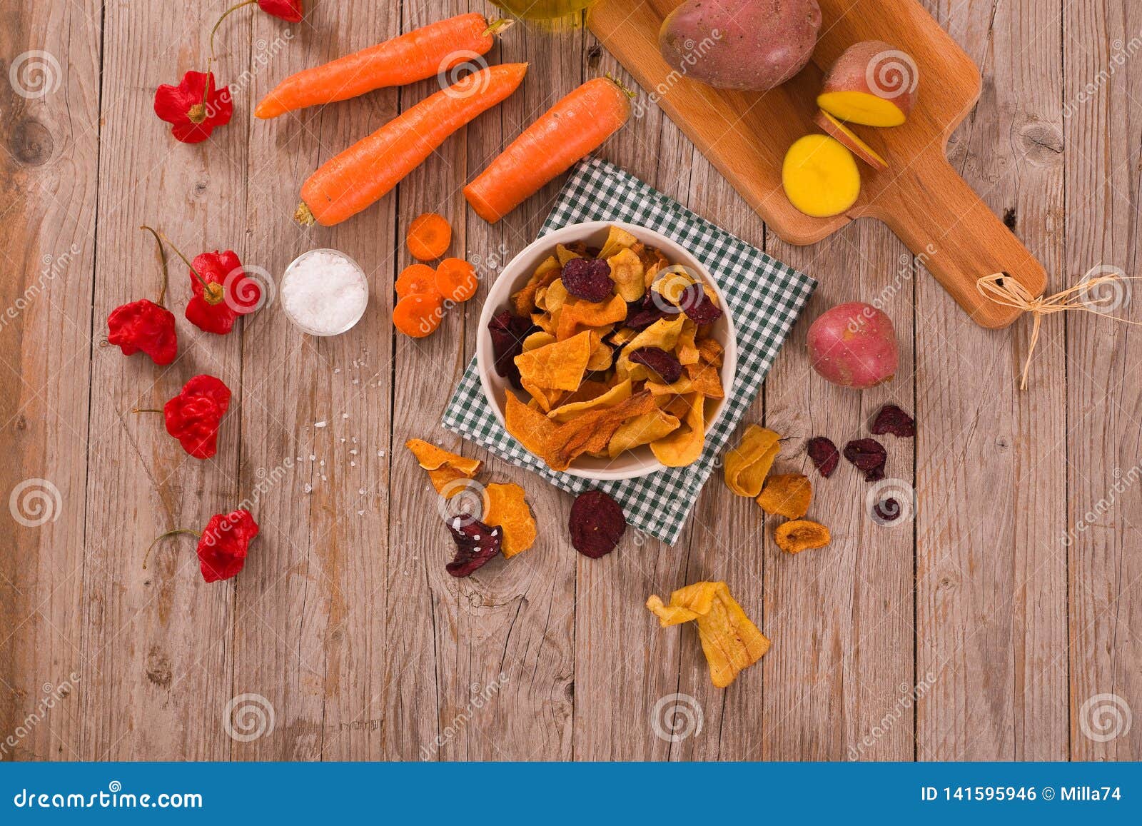 Mixed vegetable crisps. stock photo. Image of dish, chip - 141595946