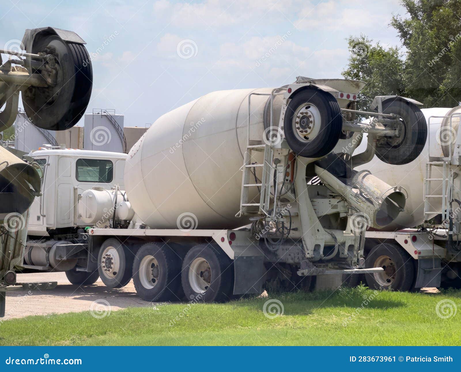Cement Trucks Loading Royalty-Free Stock Photography | CartoonDealer ...