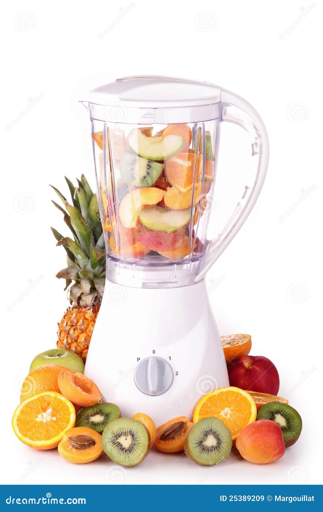 Mixer met fruit stock afbeelding. Image of vitamine, ontbijt - 25389209