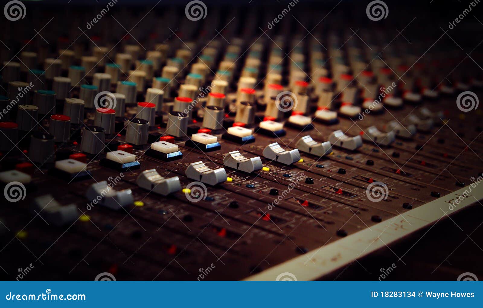 Mixing Desk stock photo. Image of entertainment, tune - 18283134
