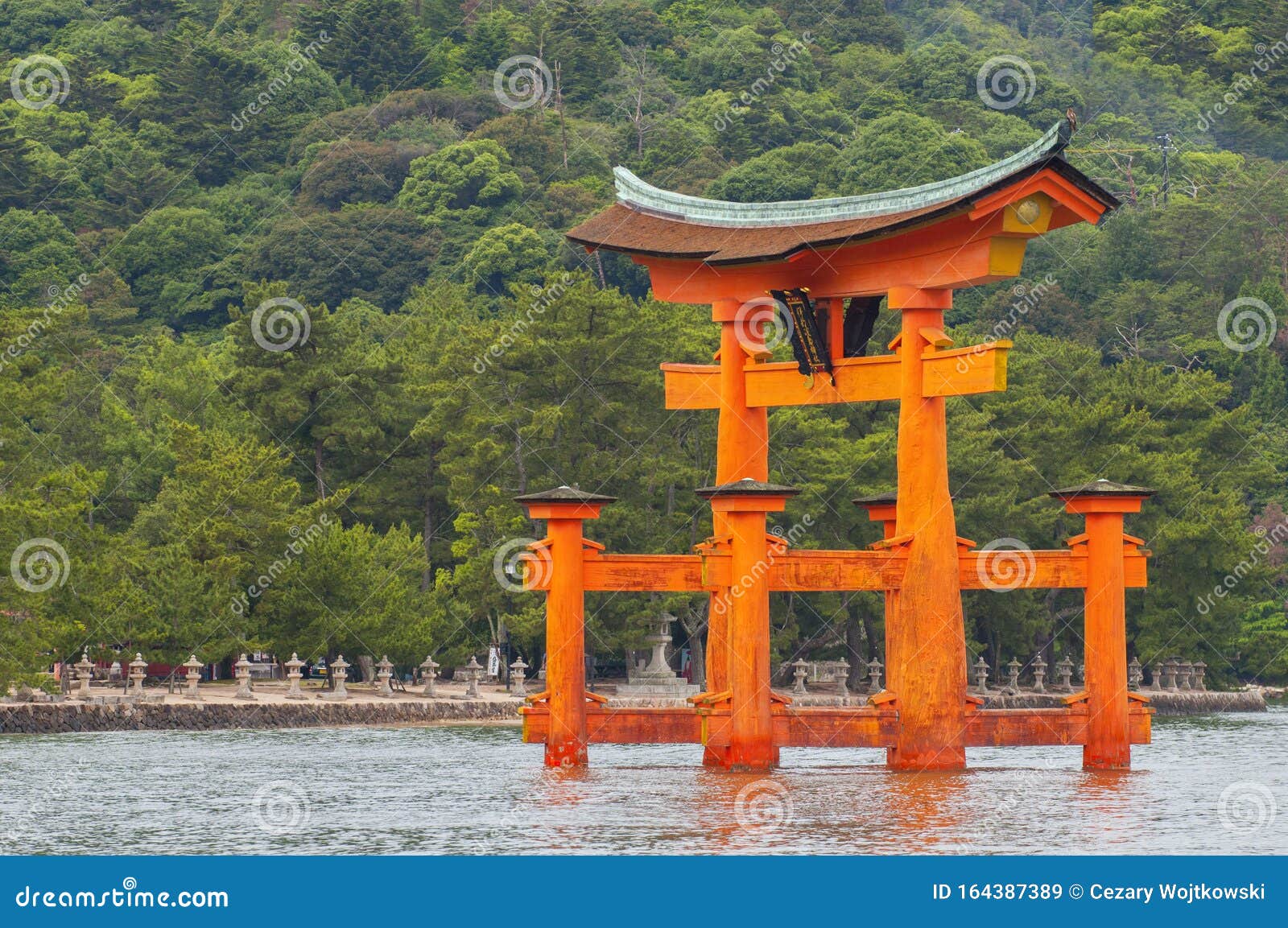 Torii Gate Stock Photos - Download 8,929 Royalty Free Photos