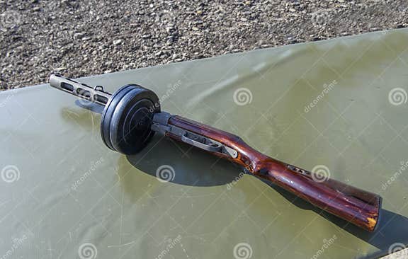 7.62 Mm Shpagin Submachine Gun Stock Photo - Image of soviet ...