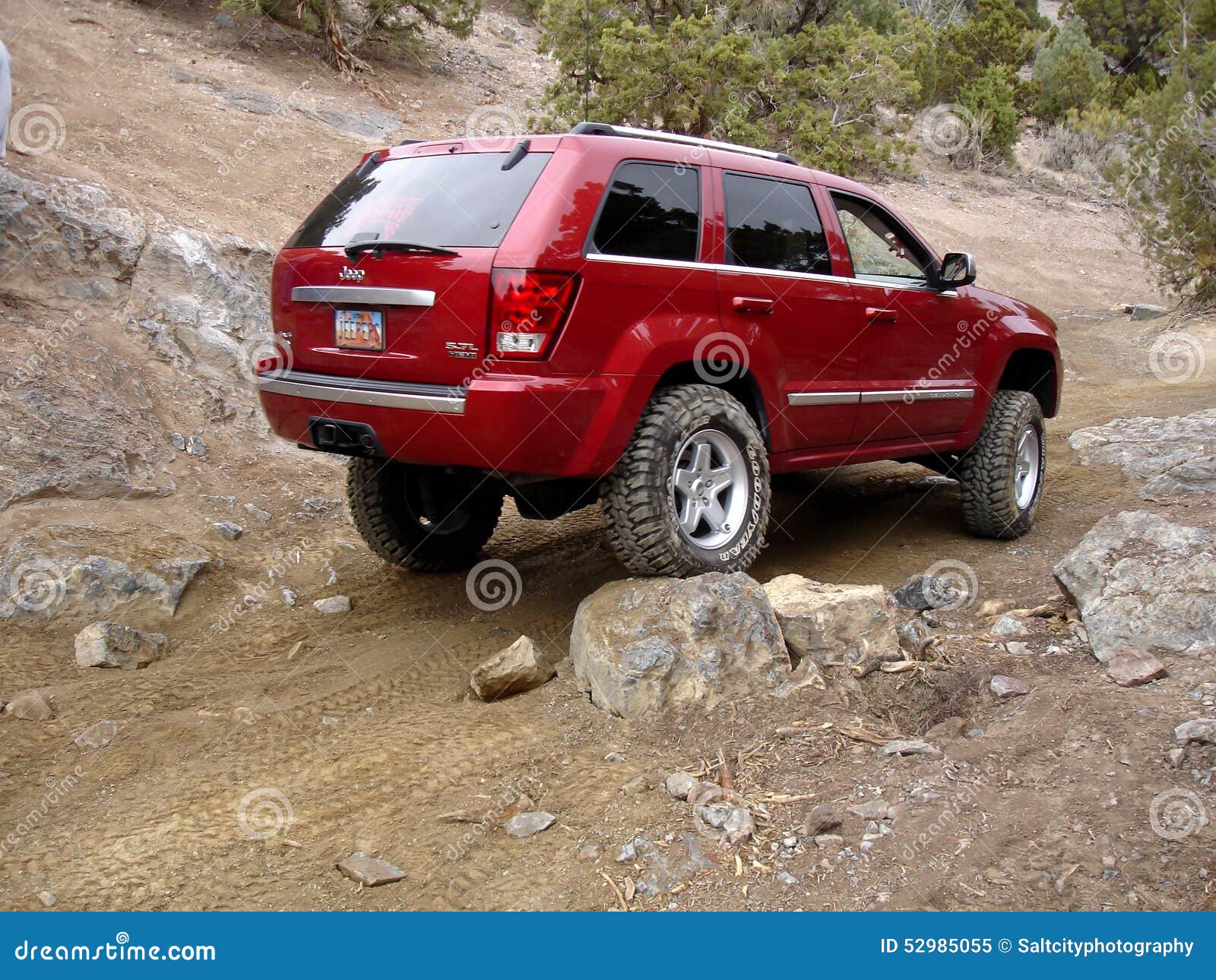 Moab Jeep Safari editorial image. Image of desert, cherokee - 52985055
