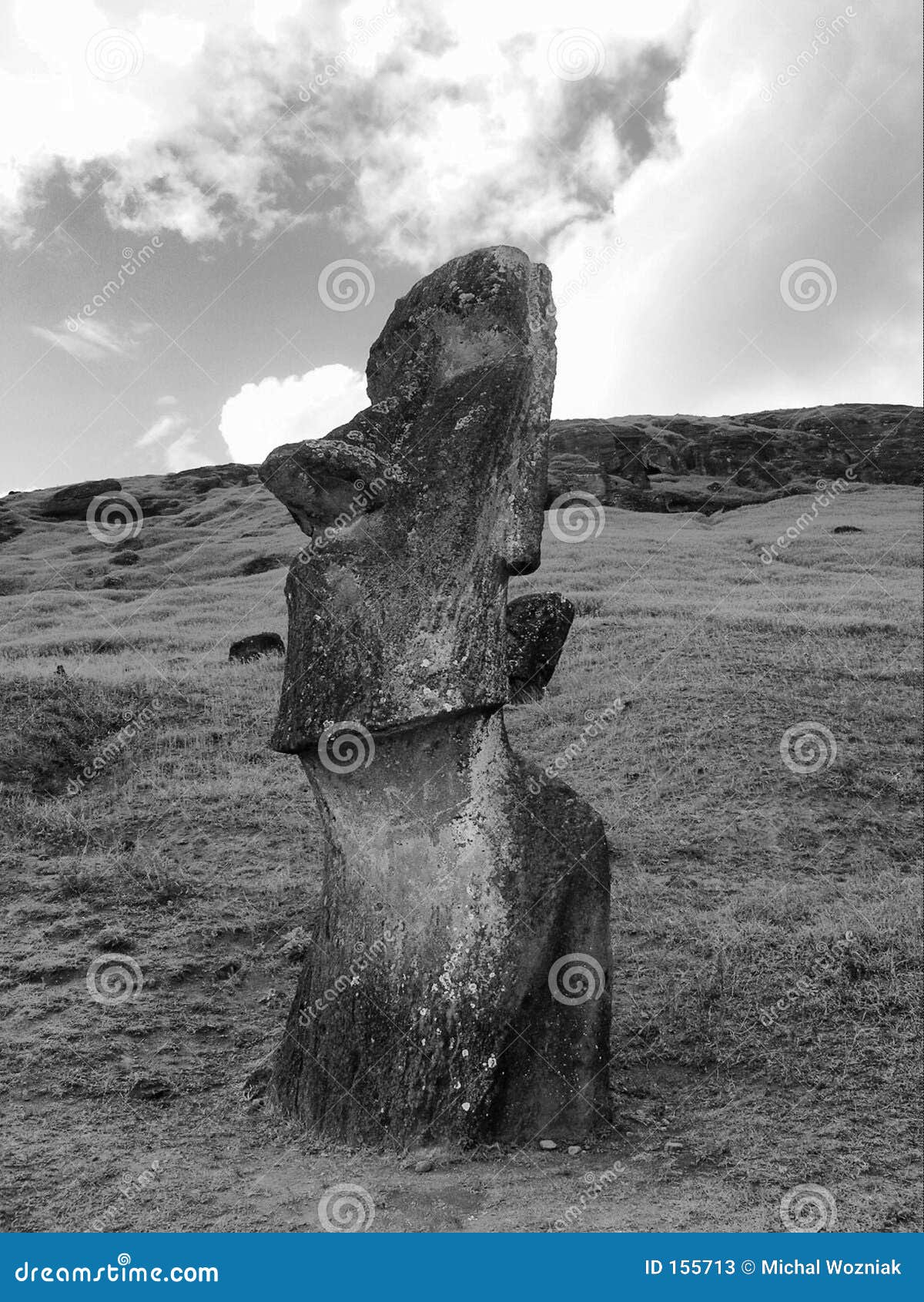 Moai in Rano Raraku stock image. Image of edge, rano, ancient - 155713