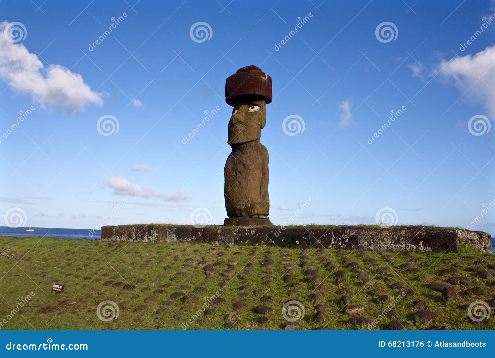 Moai Statue with Top Knot Easter Island, Chile Stock Photo - Image of ...