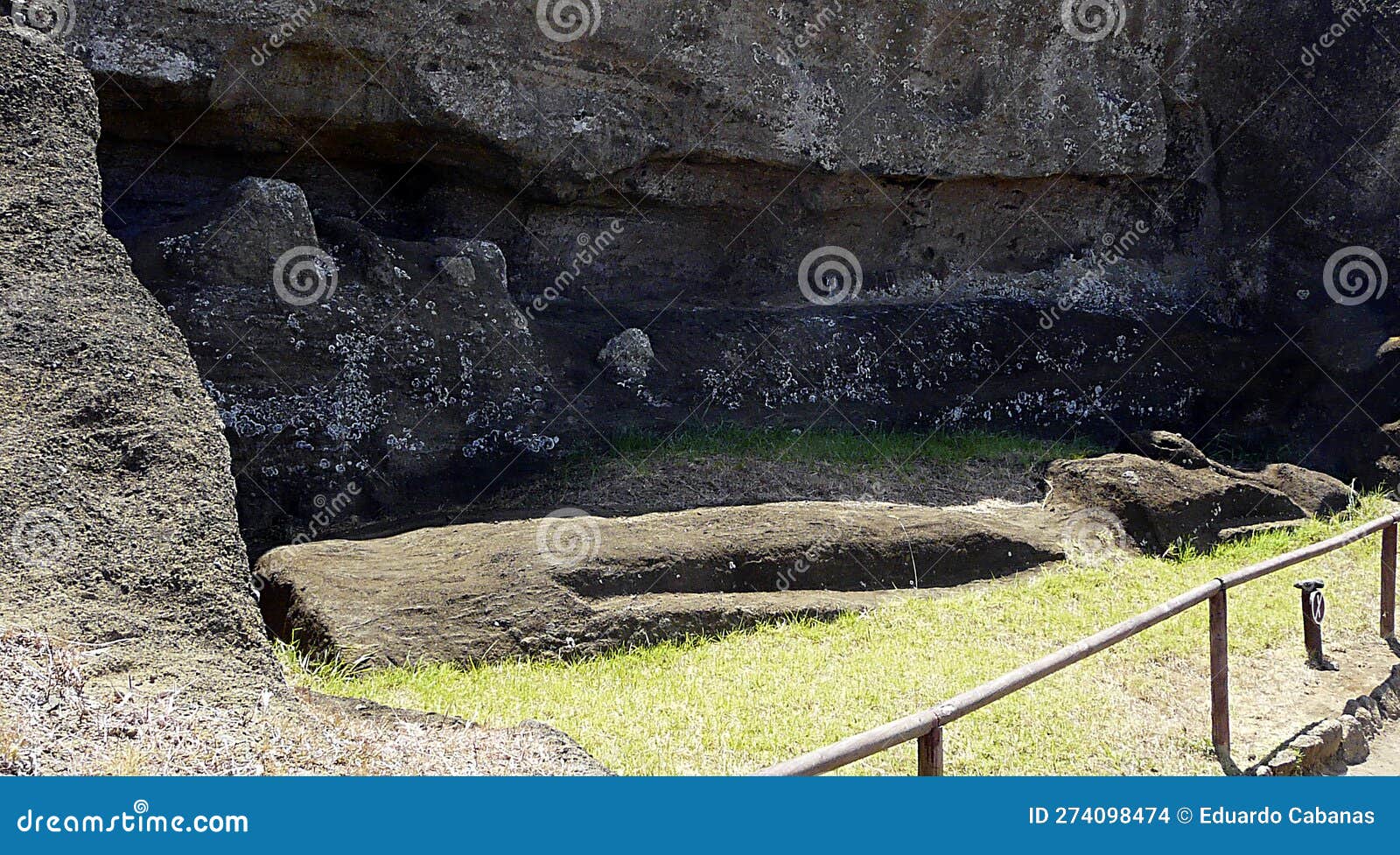Moai Under Construction, Easter Island, Rapa Nui, Chile Stock Photo ...