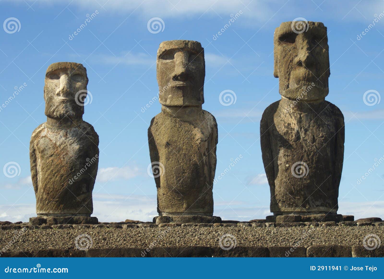 Moais stock image. Image of moais, maori, archeology, easter - 2911941