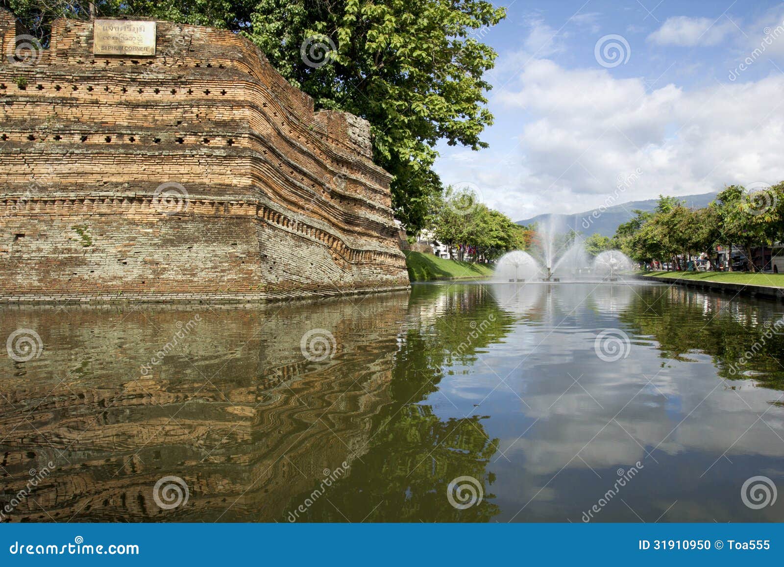 The Moat and Fortress Wall of Chiang Mai Stock Photo - Image of ...