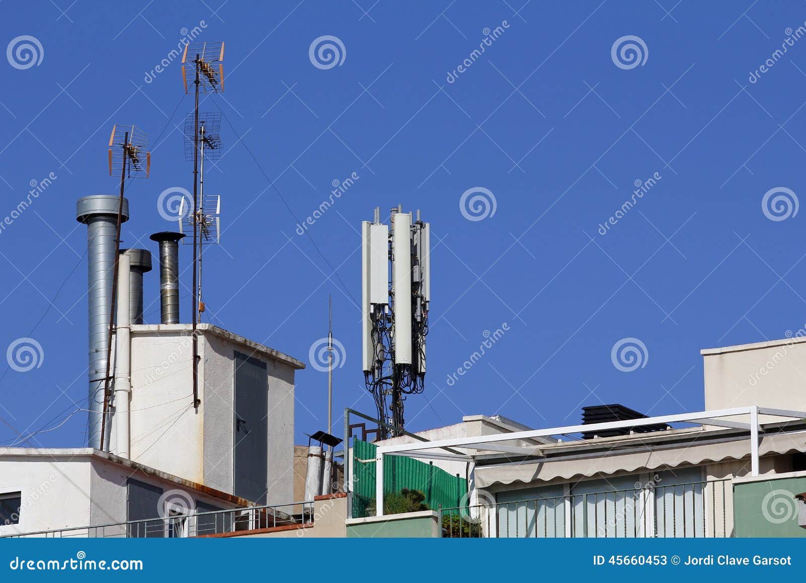 Mobile Antenna Arrays Showing Structure And Designs Stock Photo ...
