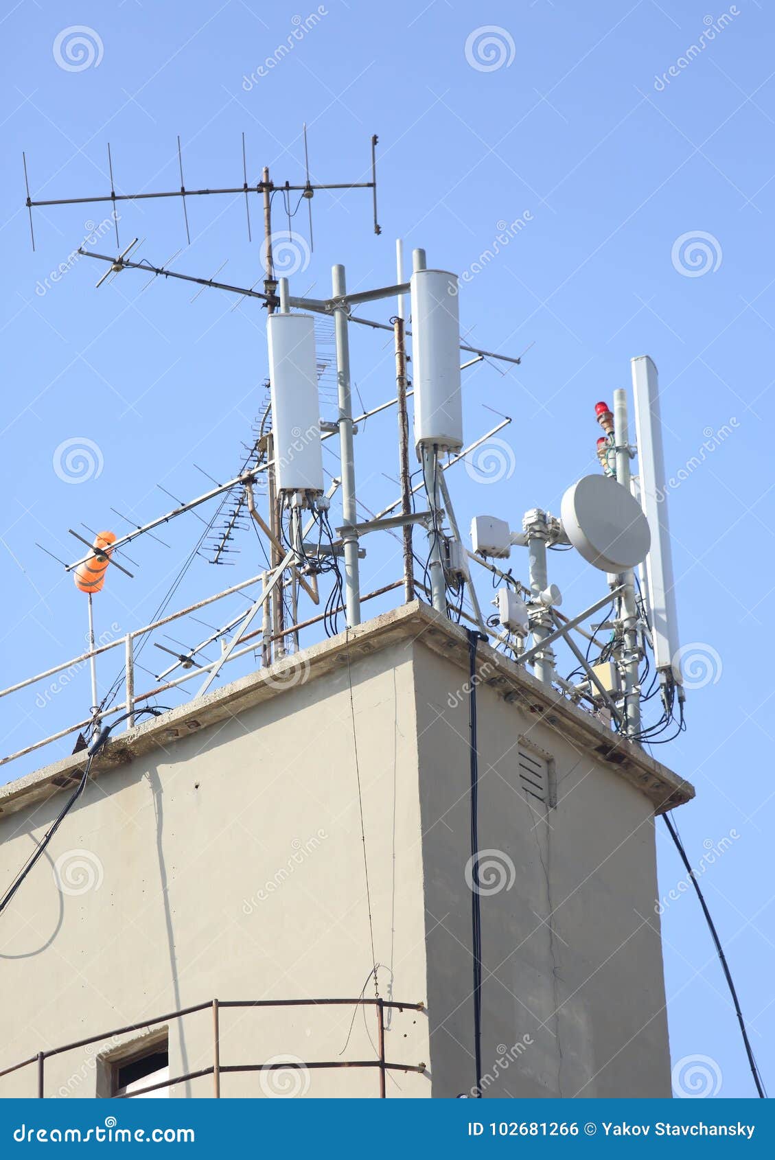 Mobile Antenna Arrays Showing Structure And Designs Stock Photo ...