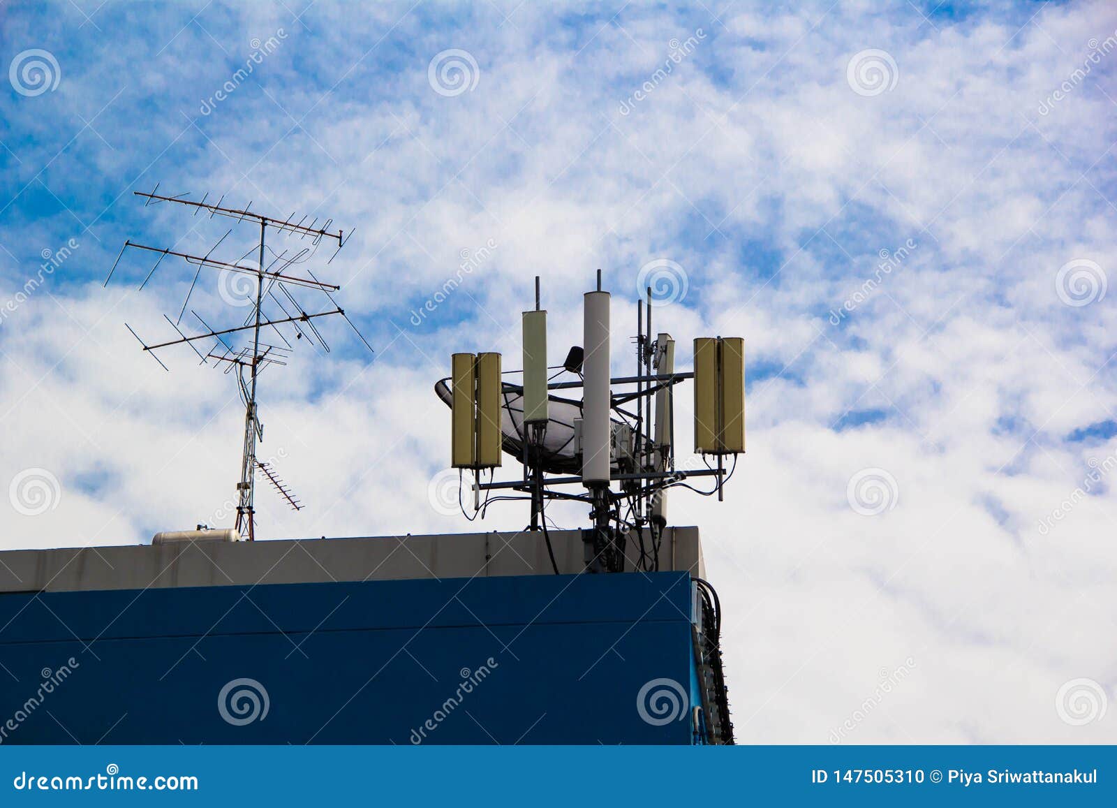 Mobile antenna in the roof stock photo. Image of mast - 147505310