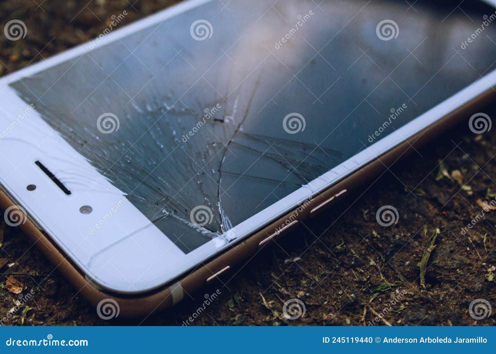 Mobile with Broken Screen on the Ground Stock Photo - Image of ...