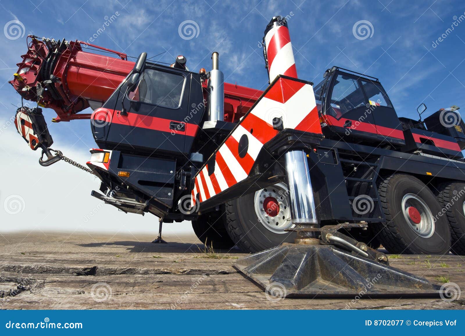 Mobile crane stock image. Image of hoisting, segmented - 8702077