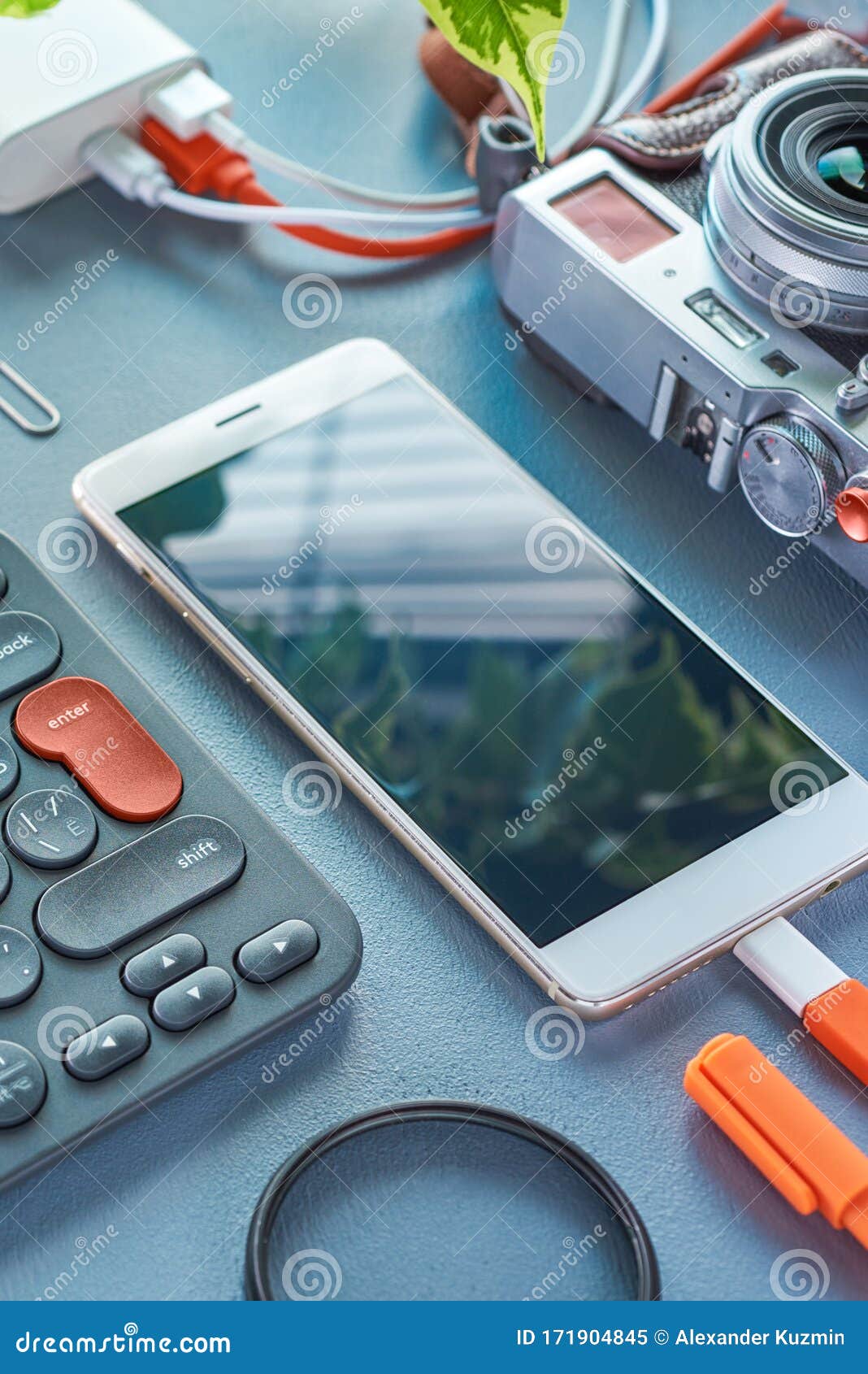 Mobile Devices on the Table Stock Image - Image of charge, keyboard ...