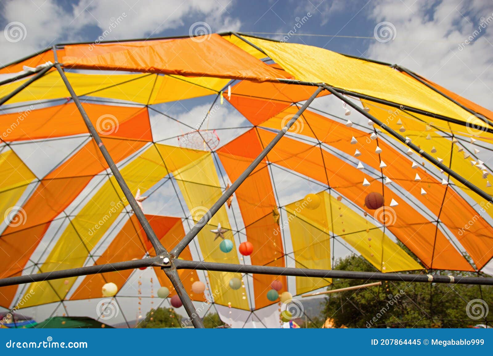 Shell Structure Of Mausoleum Of Three Leaders At Shahbag Dhaka ...