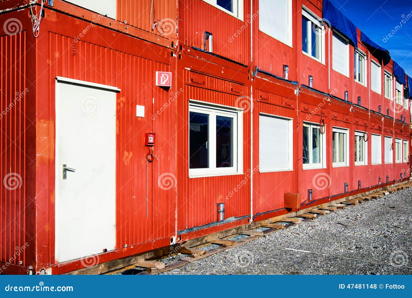 Mobile home container stock photo. Image of building - 47481148