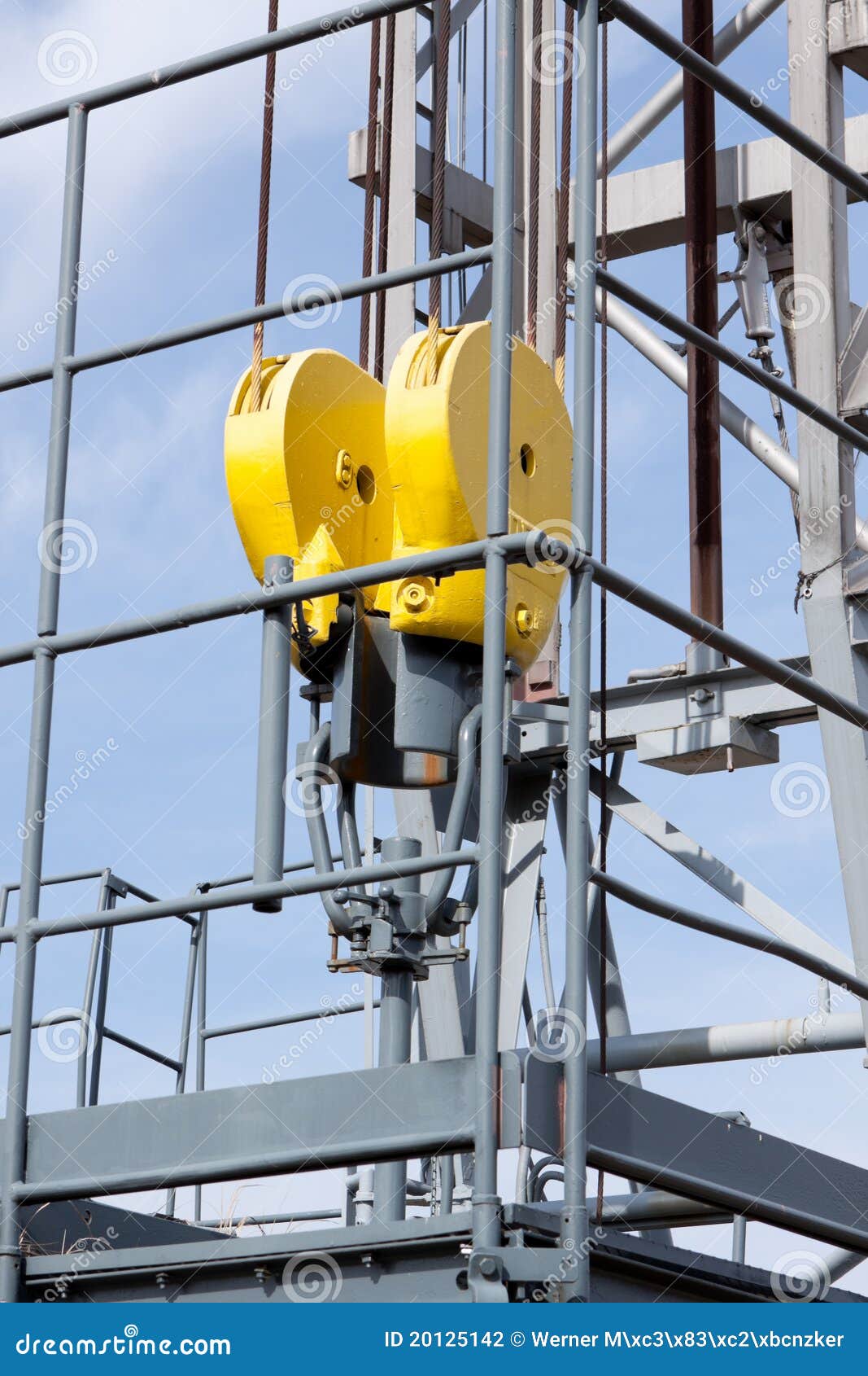 Mobile oil rig stock photo. Image of industrial, mining - 20125142