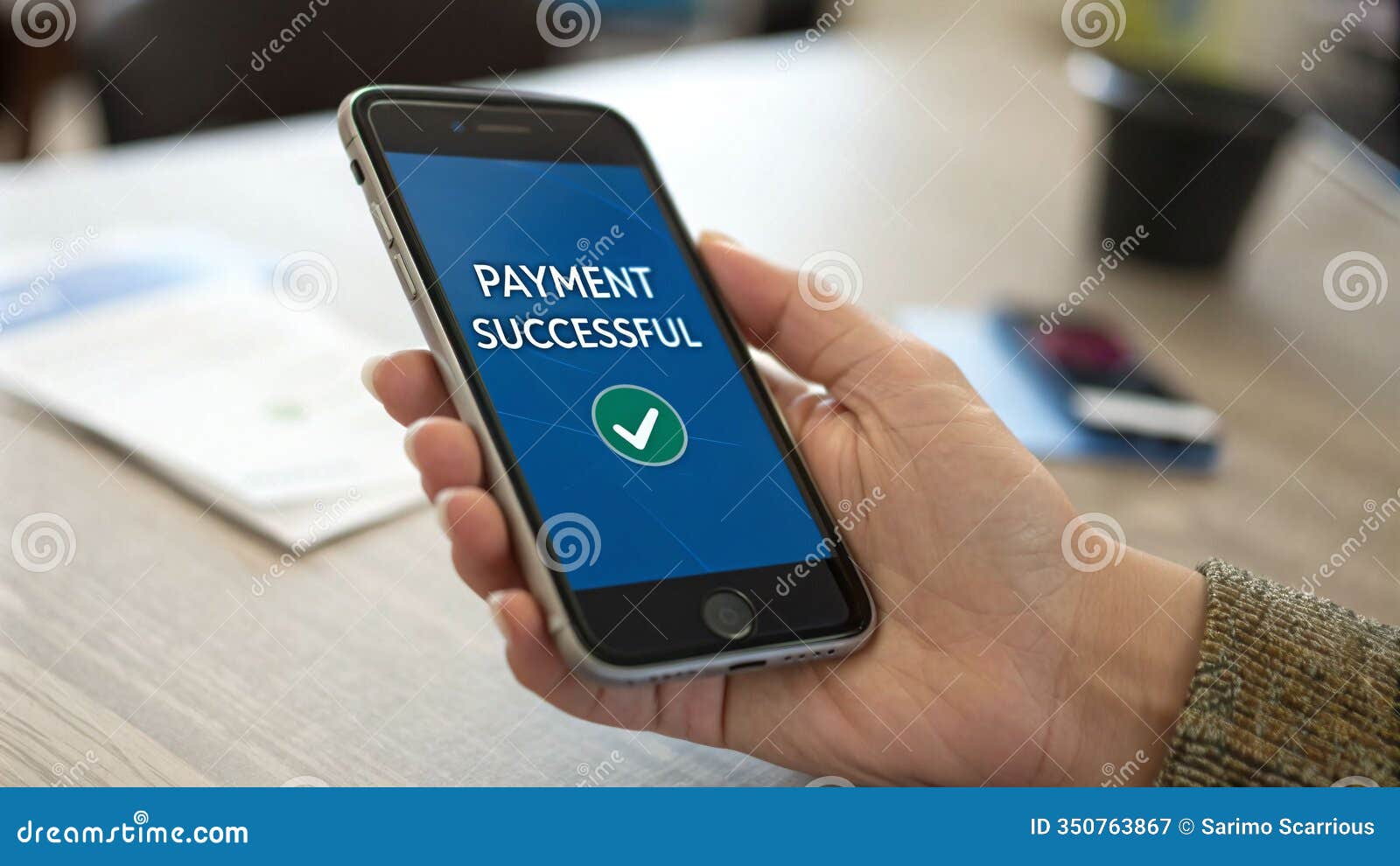 Mobile Payment Confirmation Success Screen Stock Illustration ...