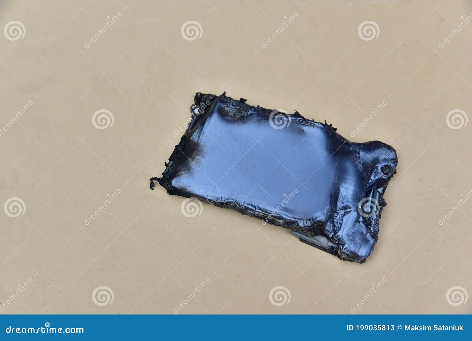 Mobile Phone Caught Fire from the Wire with Recharging from the ...