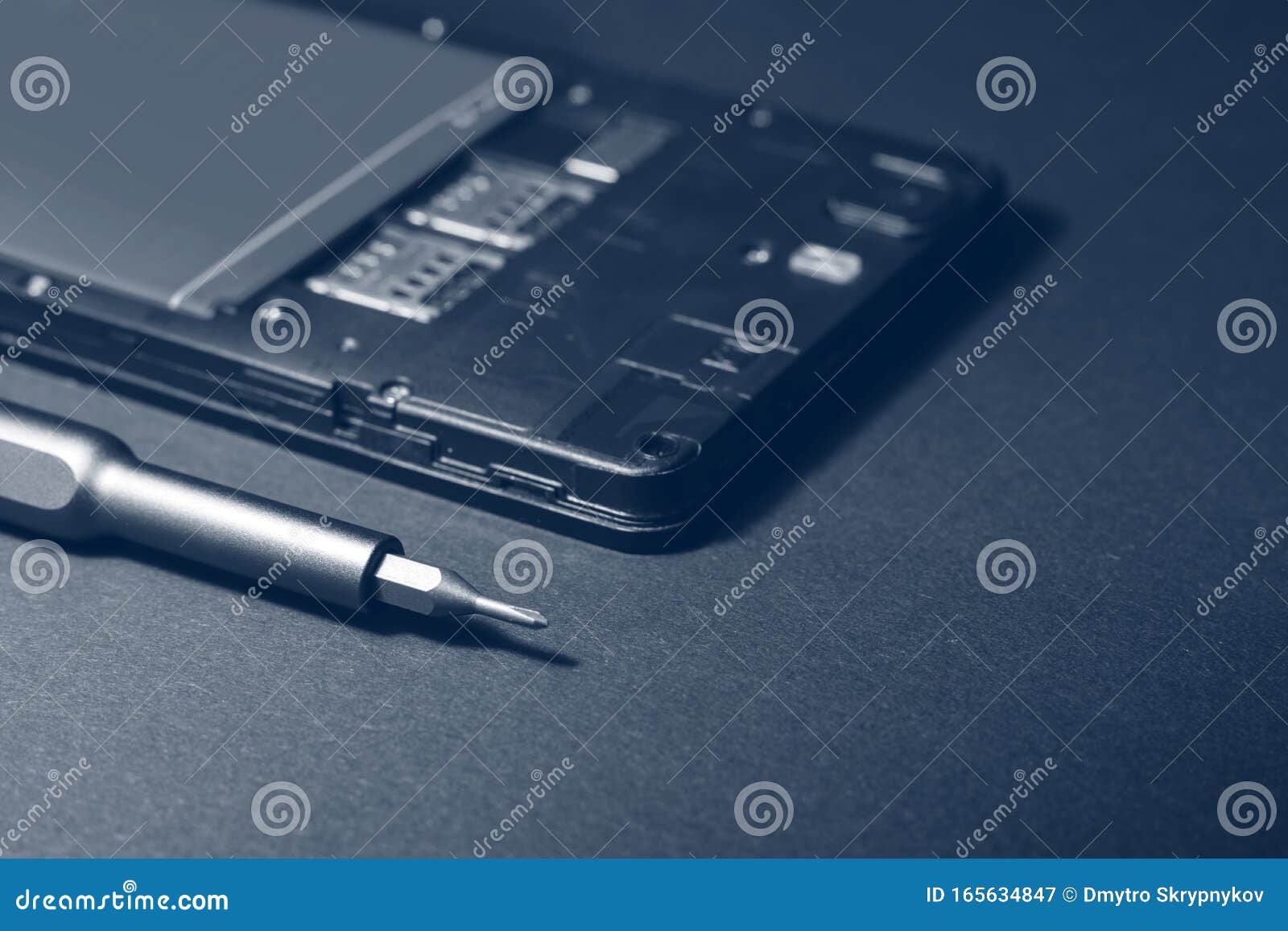 Mobile Repair, Mobile Disassembly by Engineer Stock Image - Image of ...