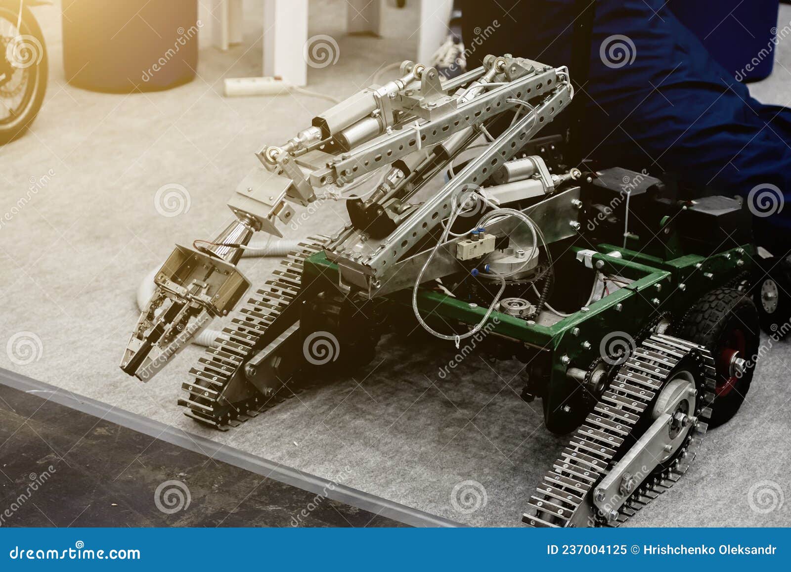 Robot Mine Detector Demine Editorial Image | CartoonDealer.com #49798542