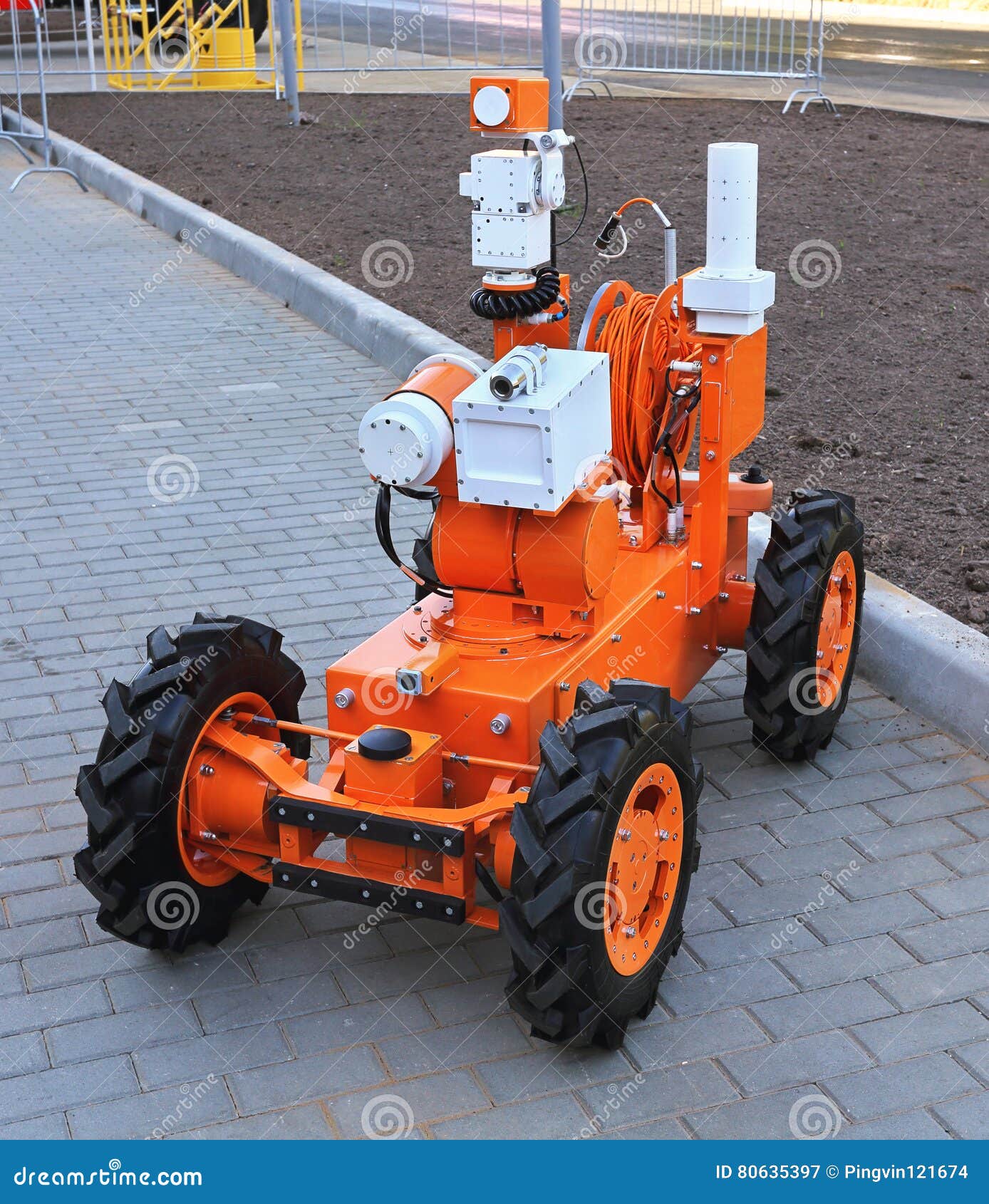 Mobile Wheeled Robotic System Stock Image - Image of army, self: 80635397