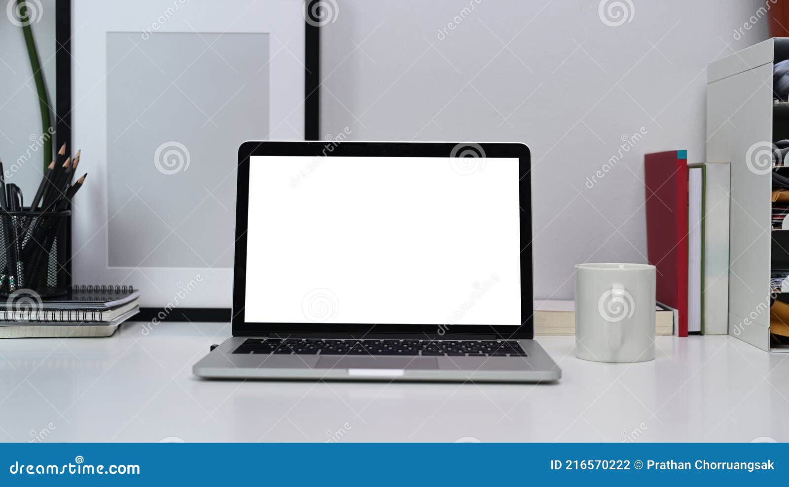 Computer Laptop with Empty Screen on Home Office Desk. Stock Photo ...