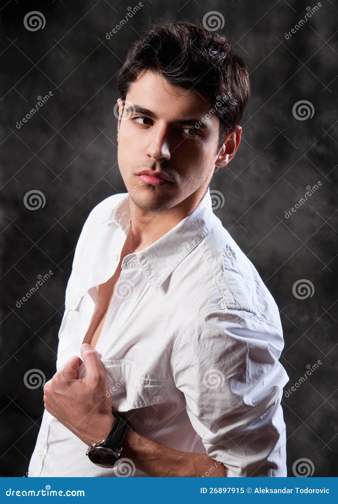 Mode Tirée D'un Homme Macho. Image stock - Image du cache, fashionable ...