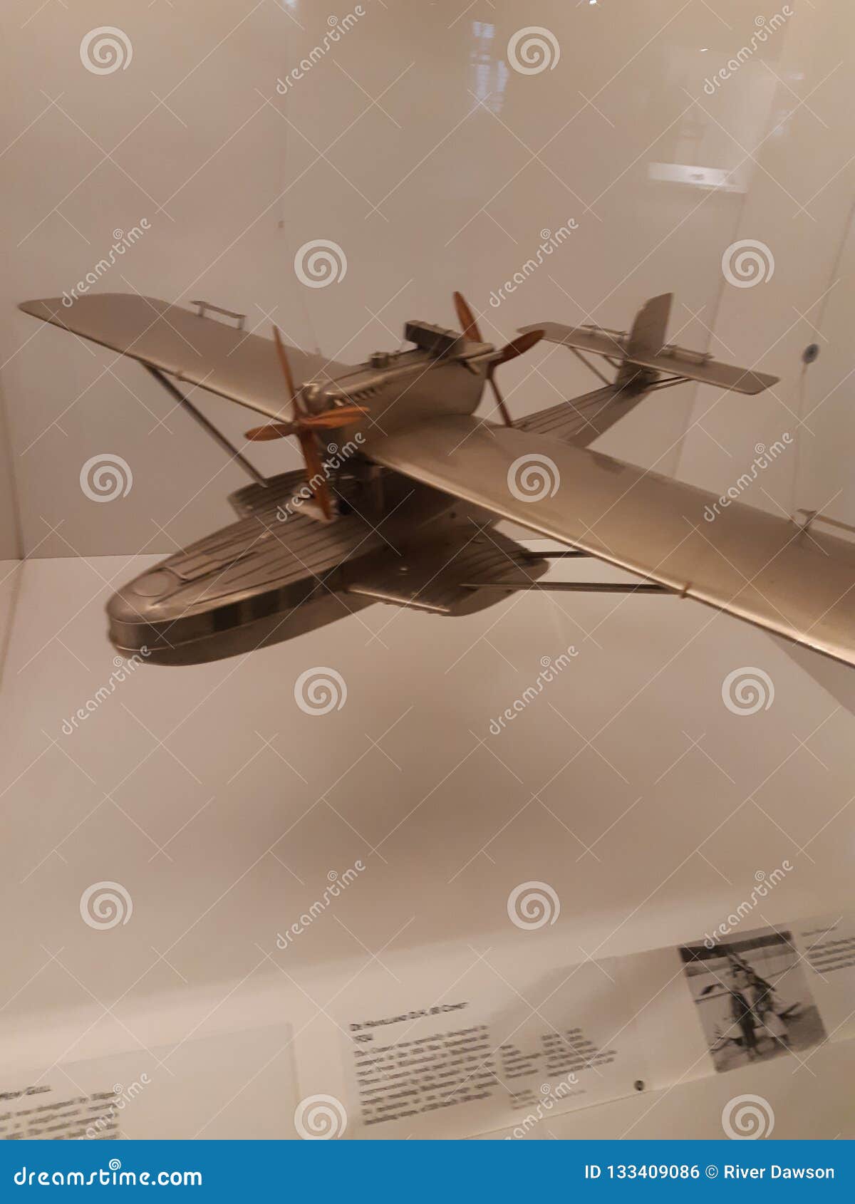 Model aircraft editorial photo. Image of science, museum - 133409086