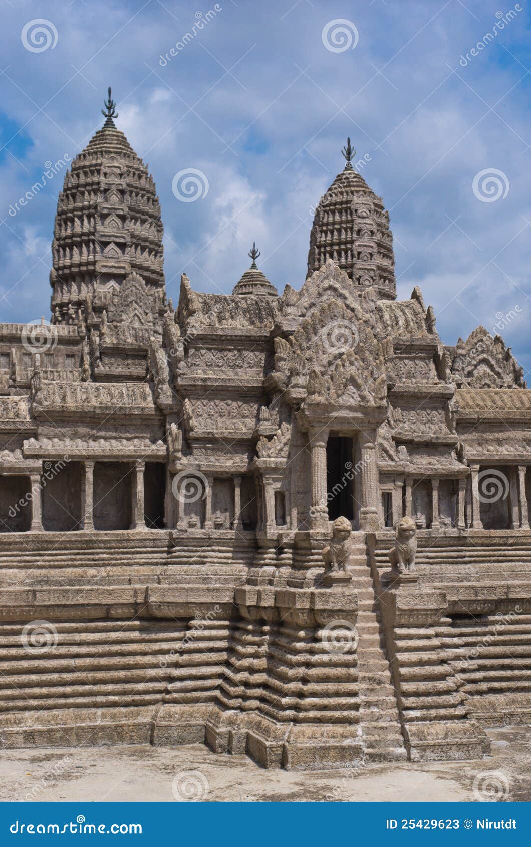 Model Angkor Wat. stock afbeelding. Image of cultuur - 25429623