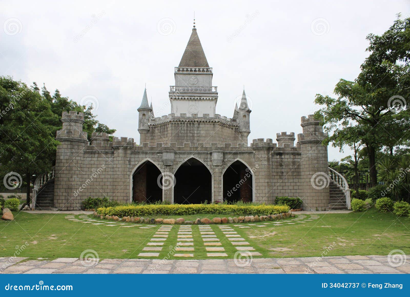 Mir Castle And Park Complex Is An Architectural Complex, Defensive ...