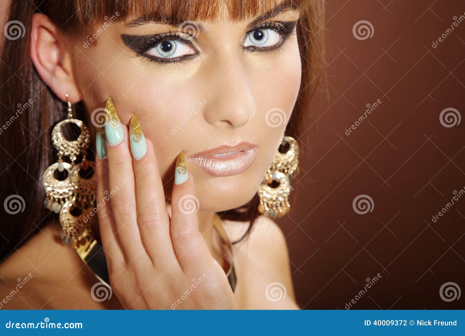 Model in Cleopatra style stock photo. Image of fashion - 40009372