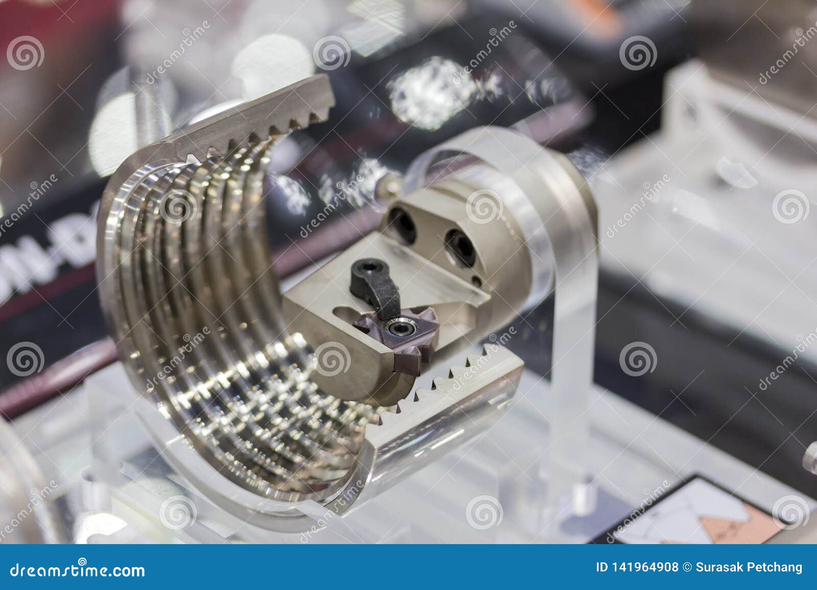 Model Cutting Tool for Spiral Making and Workpiece for Cnc Lathe ...