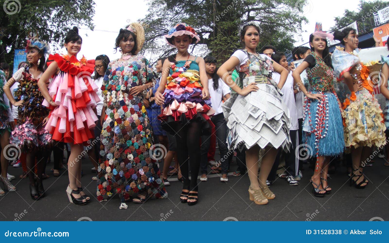 Model with Dress Made from Trash Garbage Editorial Stock Photo - Image ...