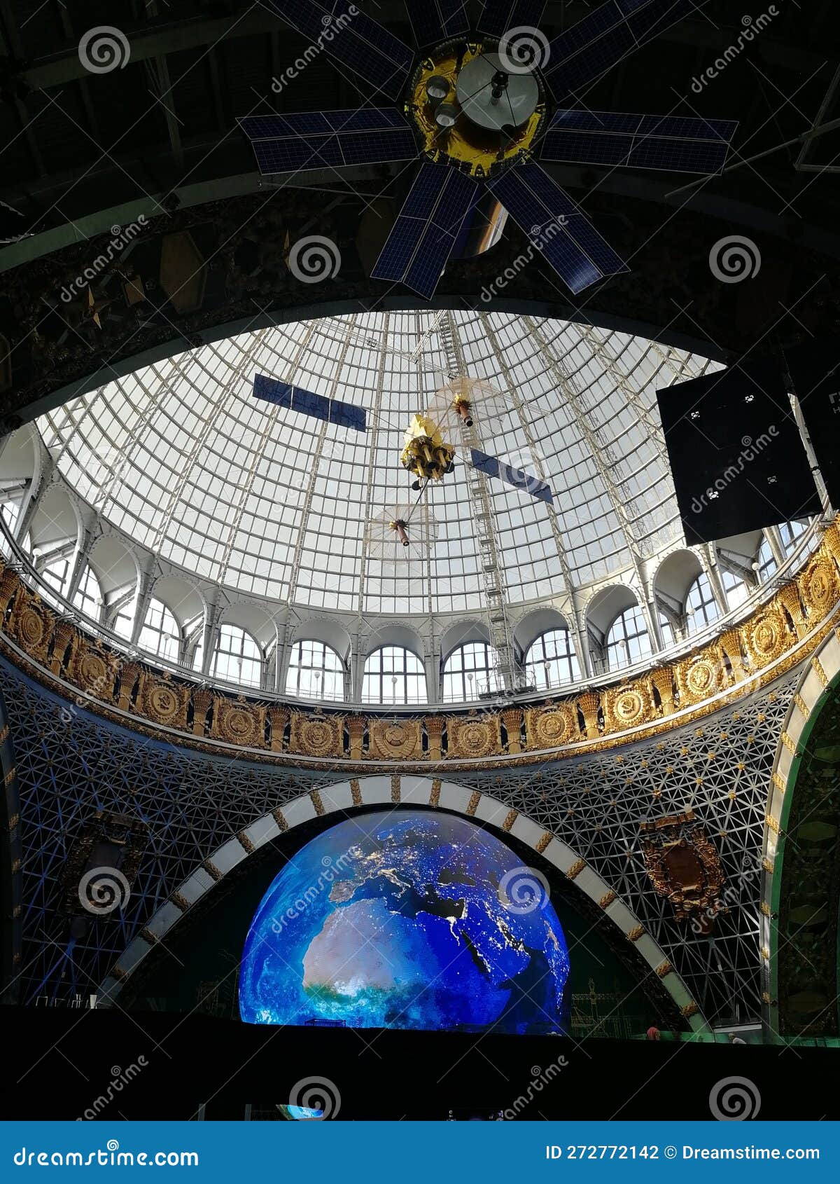 Model of the Earth with Satellites Editorial Photography - Image of ...