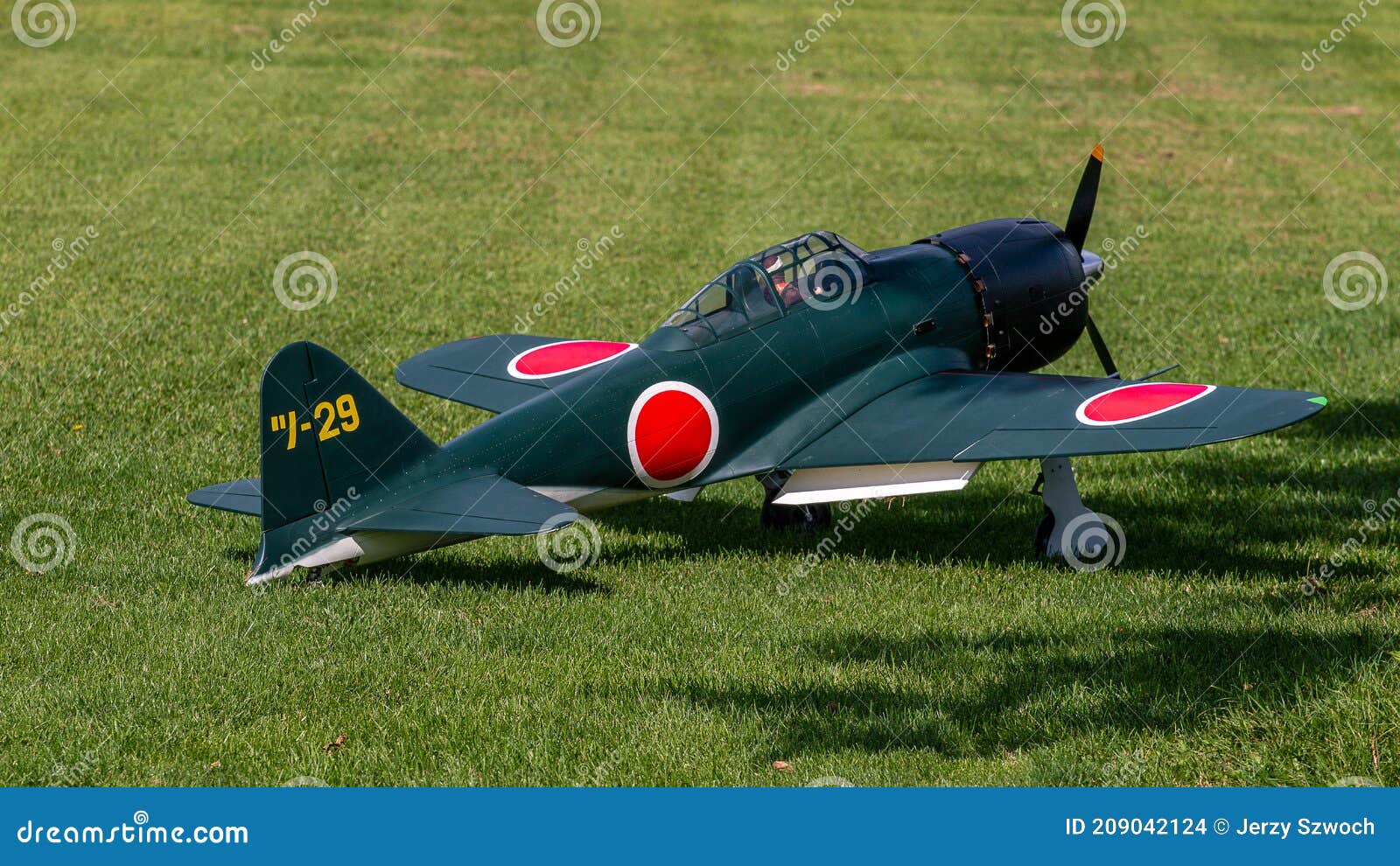 Model of the Japanese Zero editorial stock image. Image of wing - 209042124