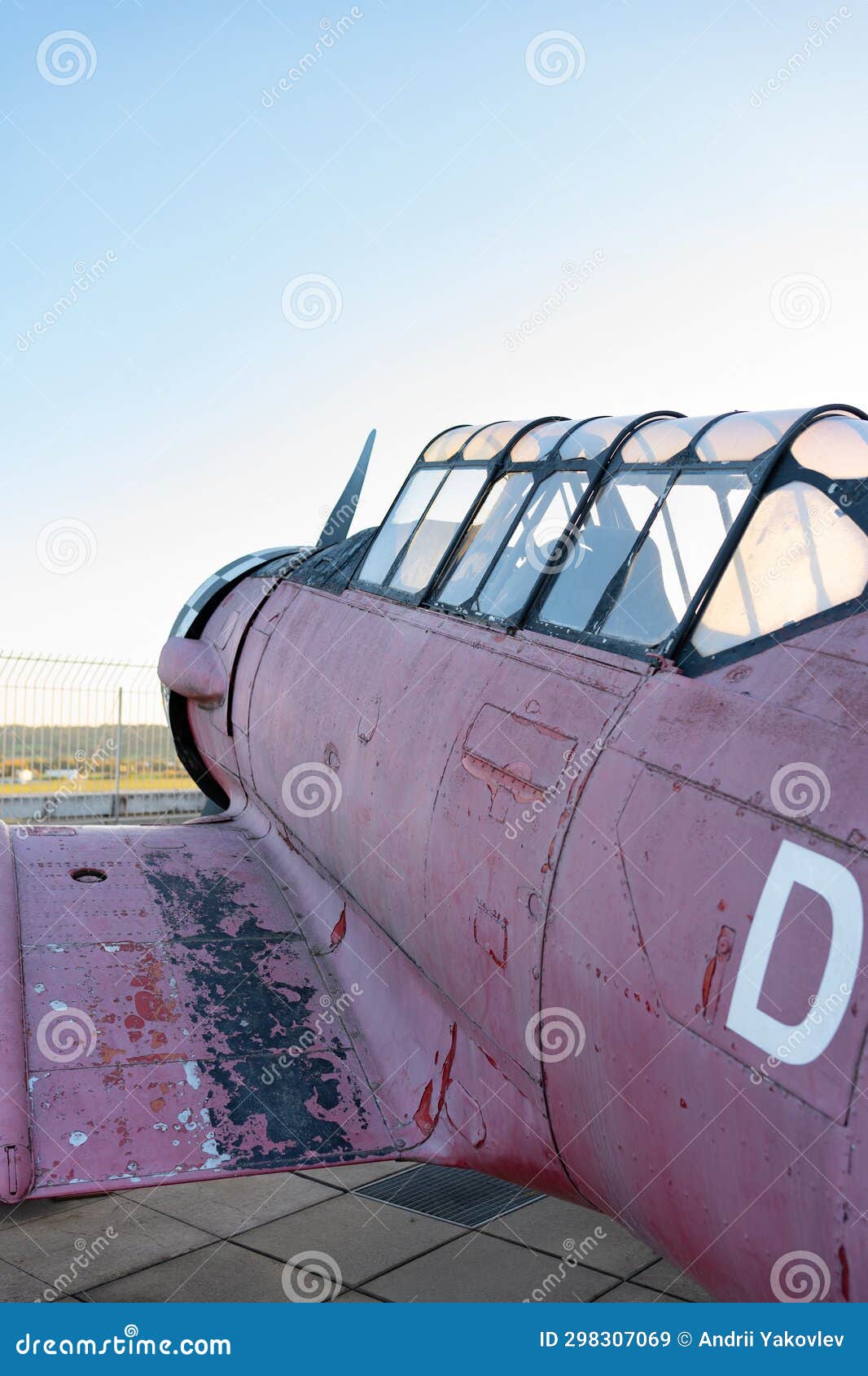 Model of an Old Airplane Side View Editorial Stock Image - Image of ...