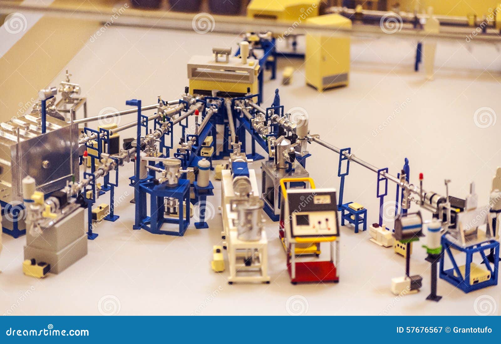 Model of a Particle Accelerator Stock Image - Image of energy, elements ...