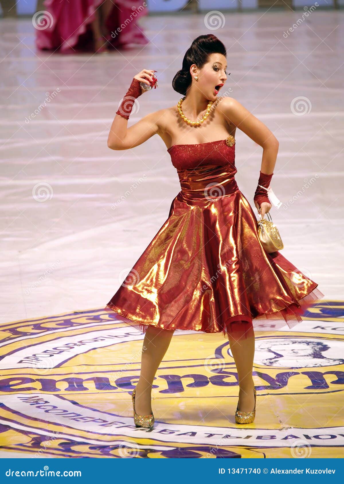 Model on podium editorial image. Image of fashion, model - 13471740