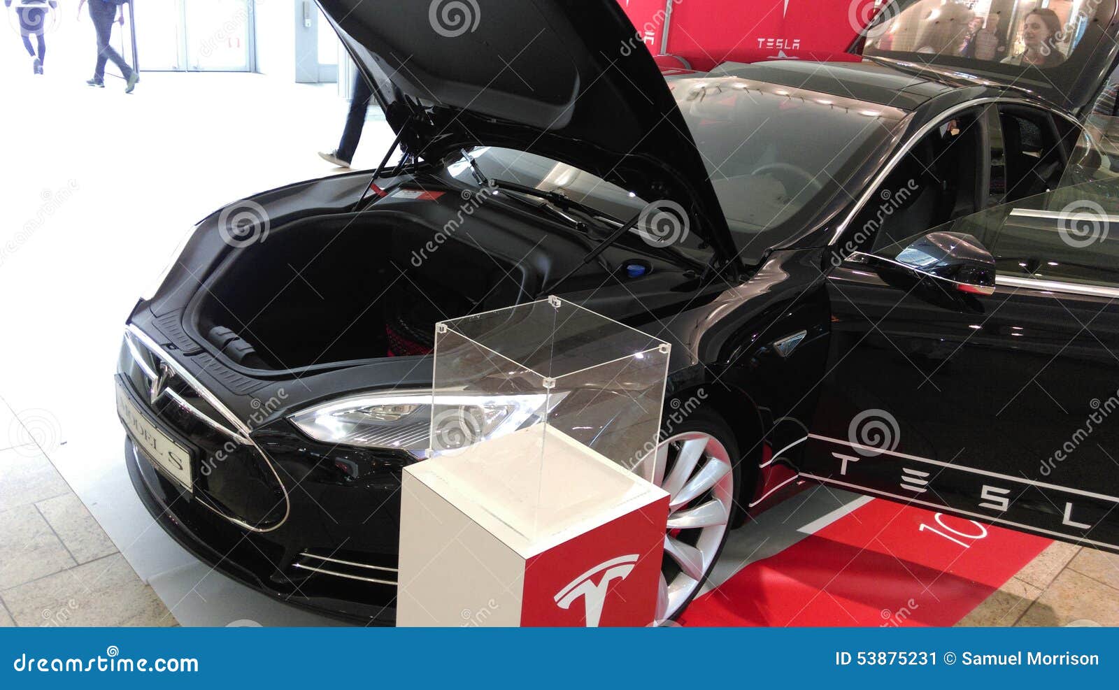 Model S Electronic car editorial photo. Image of brand - 53875231